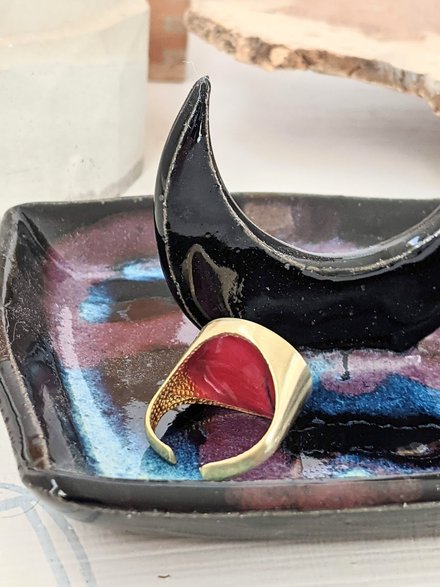 Coral Inky Pink - Circle Brass Adjustable Ring – Muro Jewelry